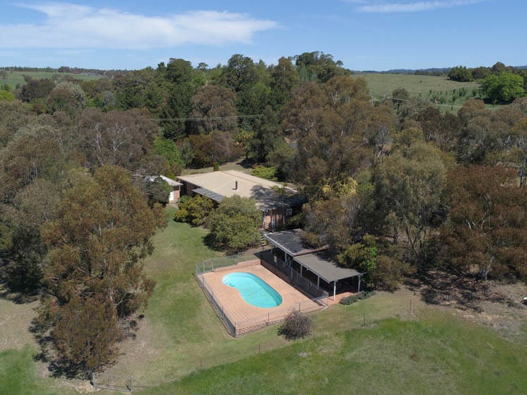 15 Ammerdown Cres, Orange, NSW 2800 - realestate.com.au