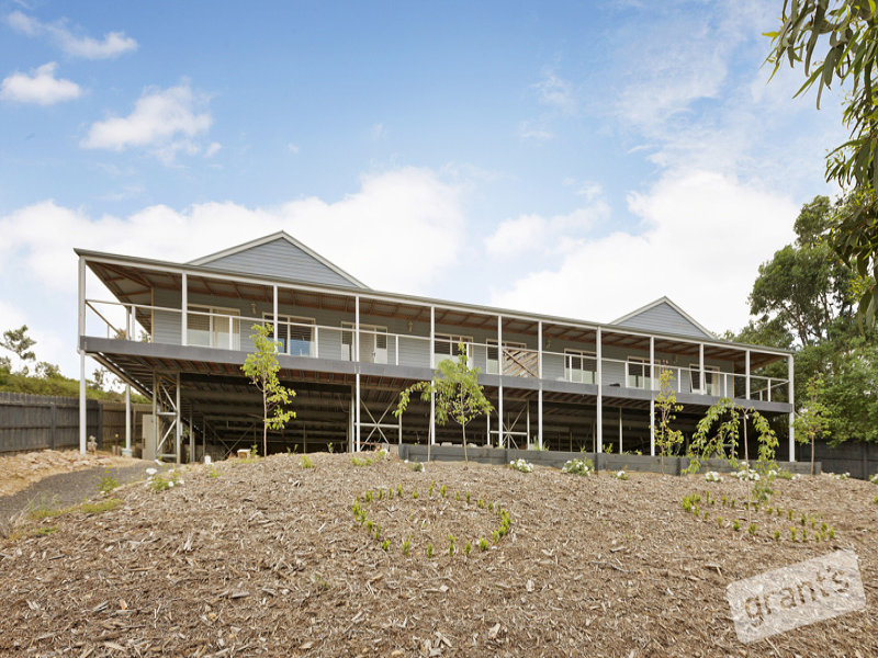 79 O'Neil Road, Beaconsfield, Vic 3807 - Property Details