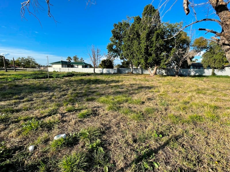 2 Arunga Street, Moree, NSW 2400 - realestate.com.au