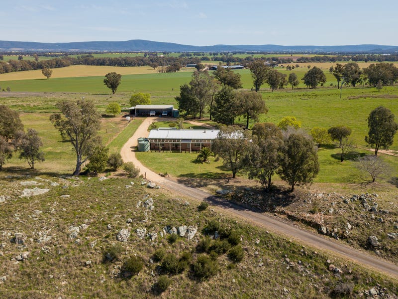 813 Lachlan Valley Way, Cowra, NSW 2794 - realestate.com.au