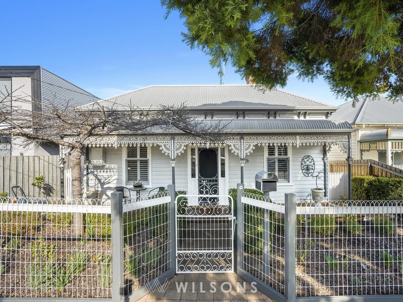 32 Maud Street, Geelong, Vic 3220 - Property Details