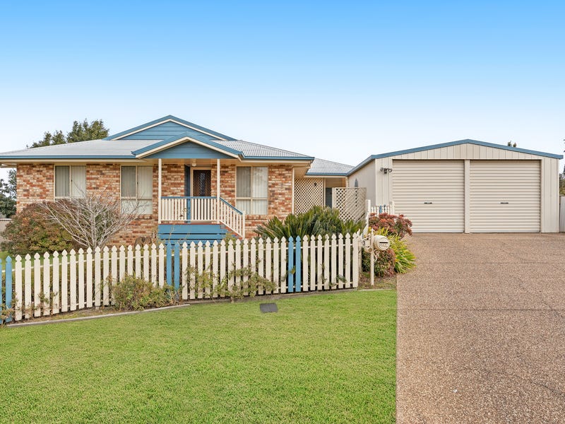 3 McLean Place, Warwick, Qld 4370 - Property Details