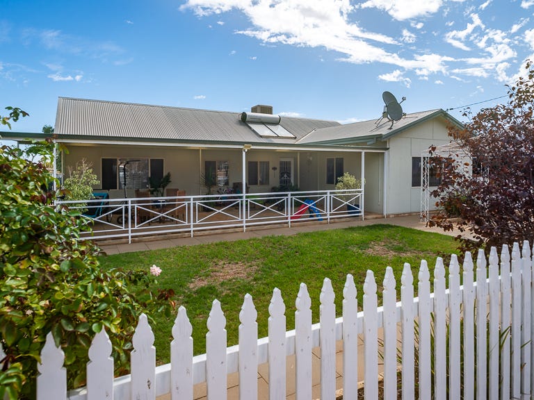 22 Hamond Street, Bencubbin, WA 6477 - Property Details