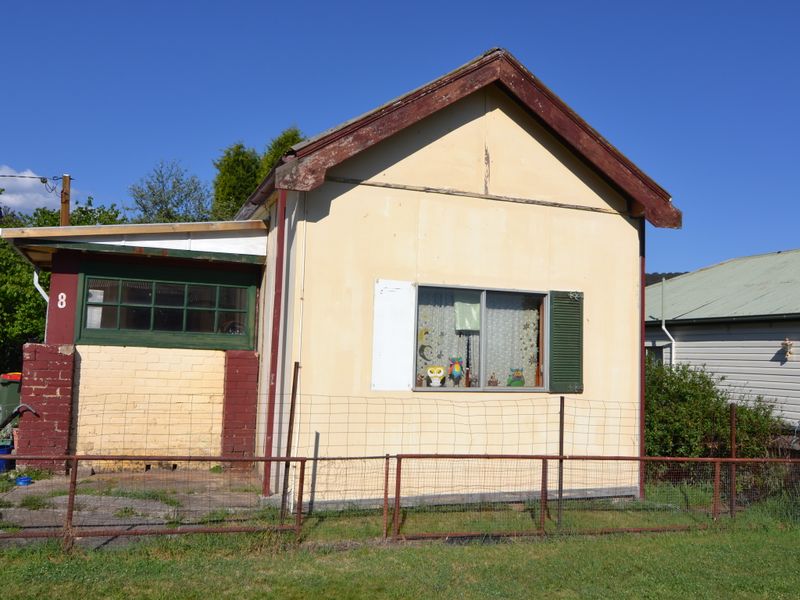 8 Atkinson Street, Lithgow, NSW 2790 - Property Details