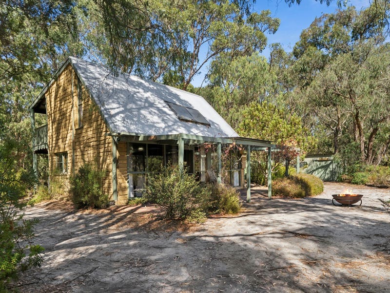 5 McDonalds Access, Gellibrand, Vic 3239 - Property Details