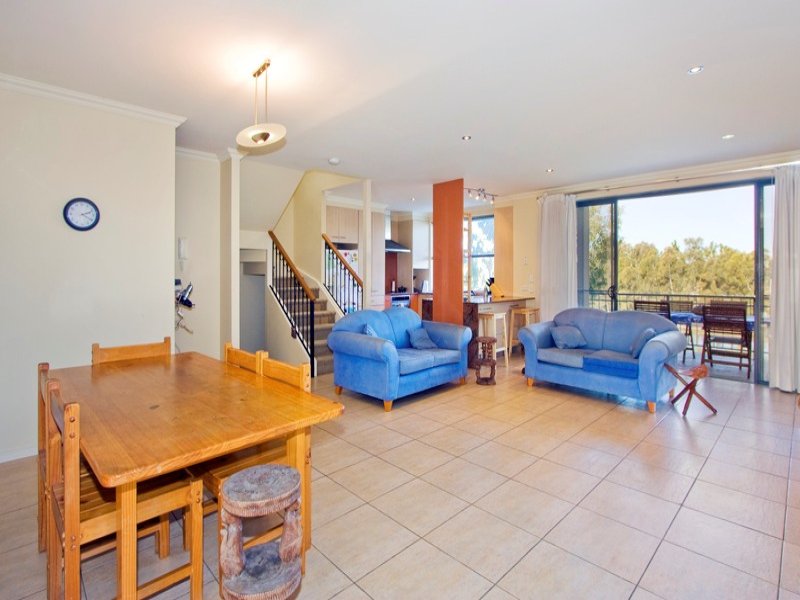 15 'Varsity Shores', 4 University Drive, Robina, Qld 4226 - Property ...