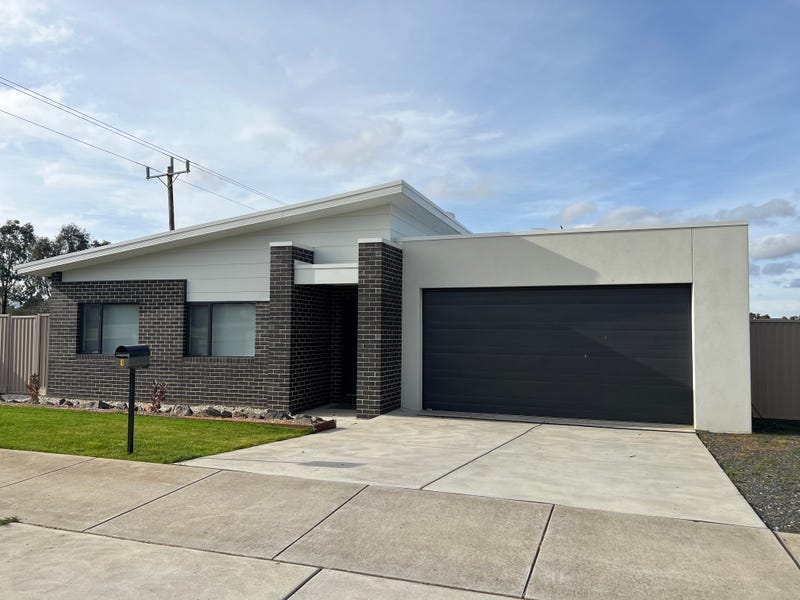 1 Neway Avenue, Delacombe, VIC 3356 - realestate.com.au