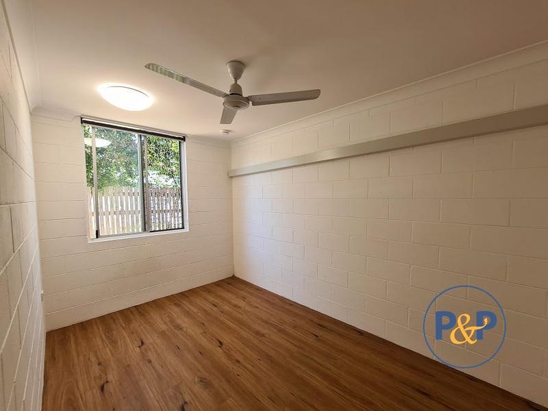 32 Carr Street, Hermit Park, QLD 4812 - realestate.com.au