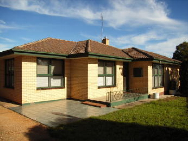2-8 Corack Street, Donald, VIC 3480 - realestate.com.au