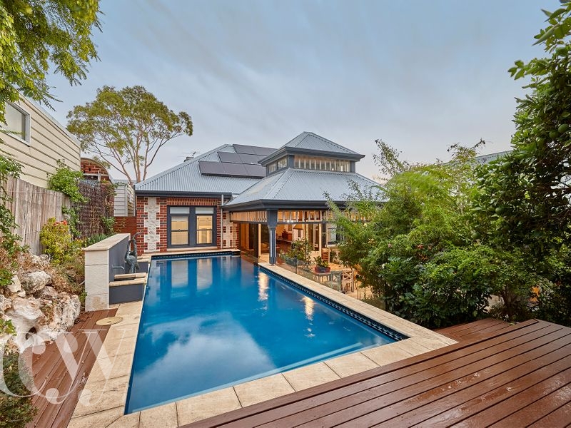 74 Solomon Street, Fremantle, WA 6160 - Property Details