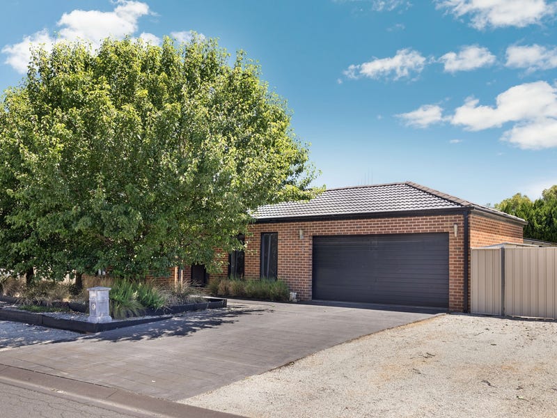 4 Hanover Place, Strathfieldsaye, VIC 3551 - realestate.com.au