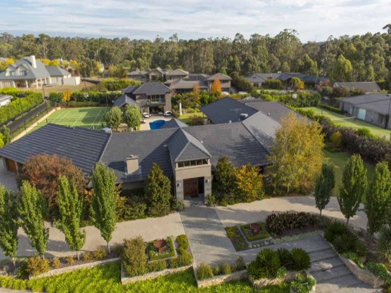 4 Roseburn Court, Lower Plenty, VIC 3093 - realestate.com.au