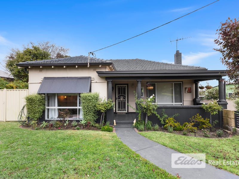 8 Bucktin Street, Collie, WA 6225 - Property Details