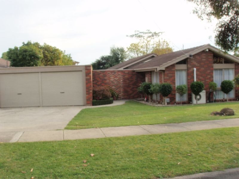 38 Whitehaven Cres, Noble Park North, VIC 3174 - realestate.com.au
