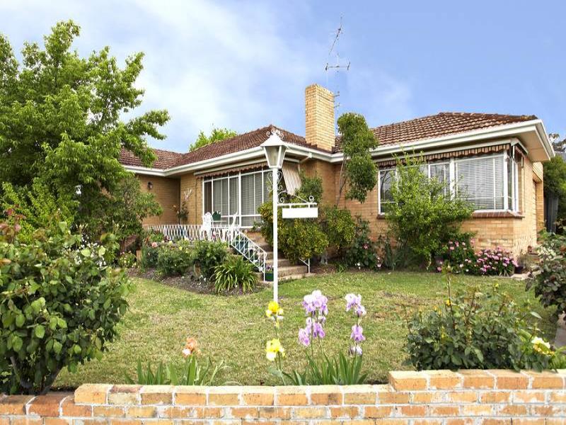 16 Monreith Avenue, Flora Hill, VIC 3550 - realestate.com.au