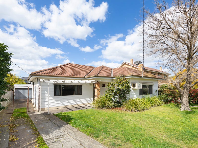8 Kenneth Street, Preston, Vic 3072 - Property Details