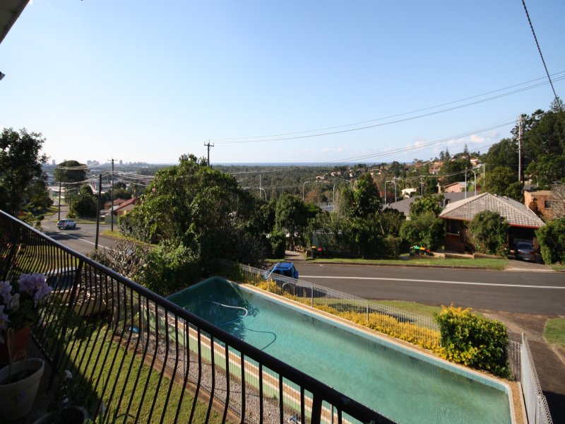 35 Pioneer Parade, Banora Point, NSW 2486 - realestate.com.au