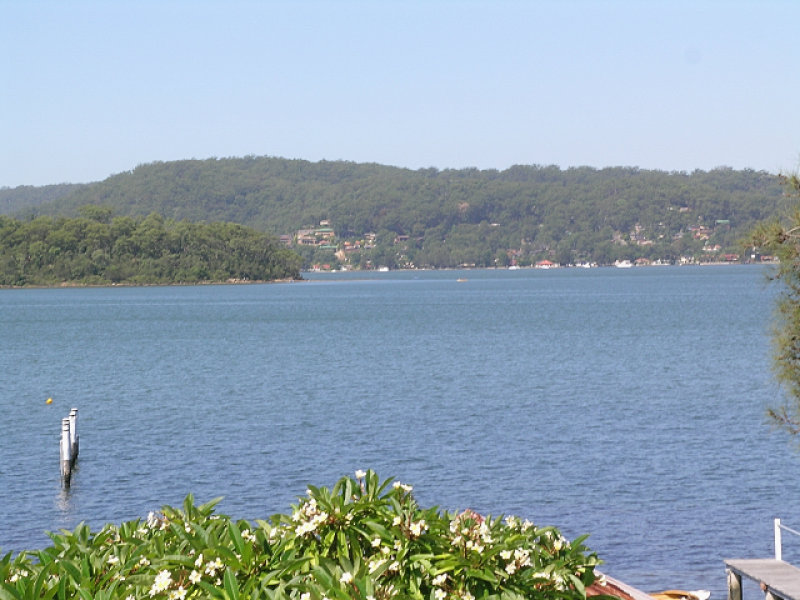 14 Broadwater Street, Point Clare, NSW 2250 - realestate.com.au