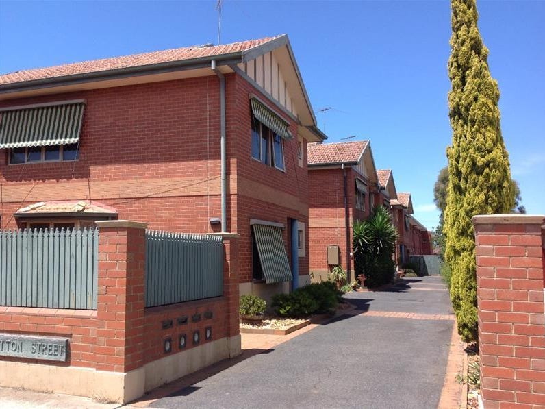 4/207 Watton Street, Werribee, VIC 3030 - realestate.com.au
