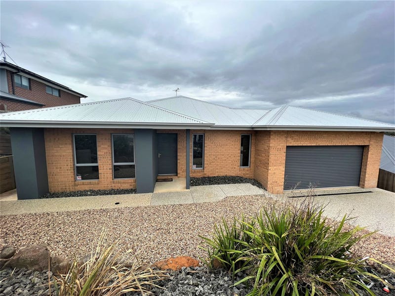 8 Jessica Way, Highton, VIC 3216 - realestate.com.au