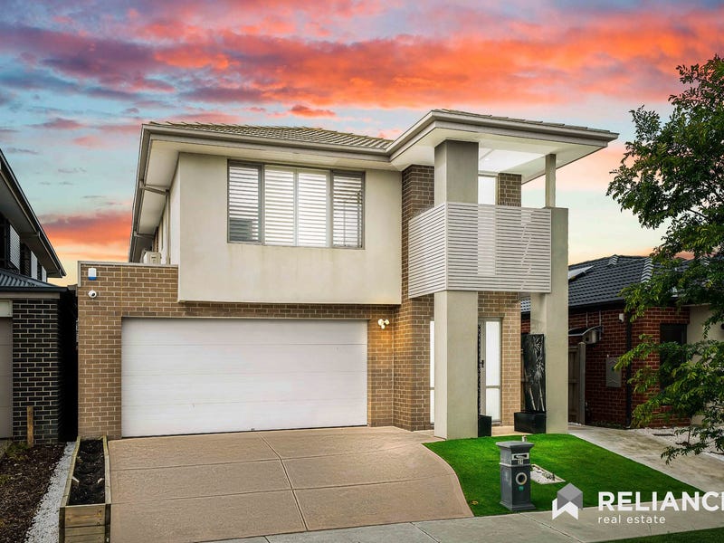 39 Postema Drive, Point Cook, VIC 3030 - realestate.com.au
