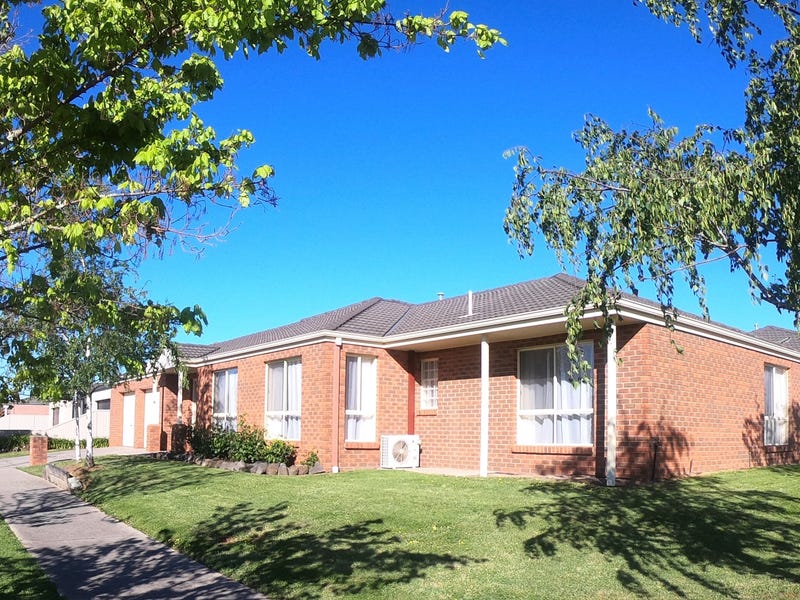 13 Falcon Drive, Invermay Park, VIC 3350 - realestate.com.au