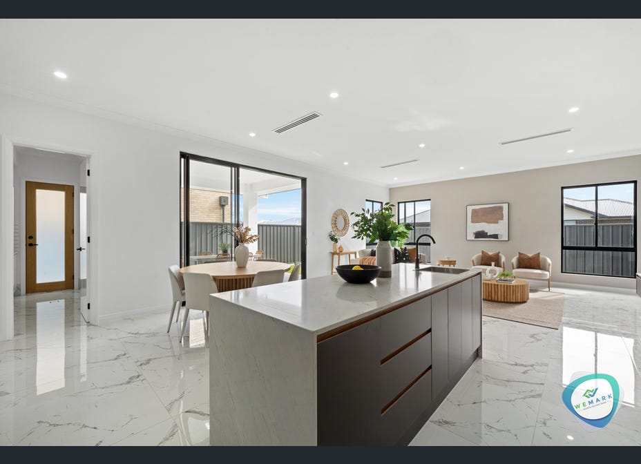 [COM] 98-100 North Terrace | 79m | 23 Levels | Little National Hotel ...